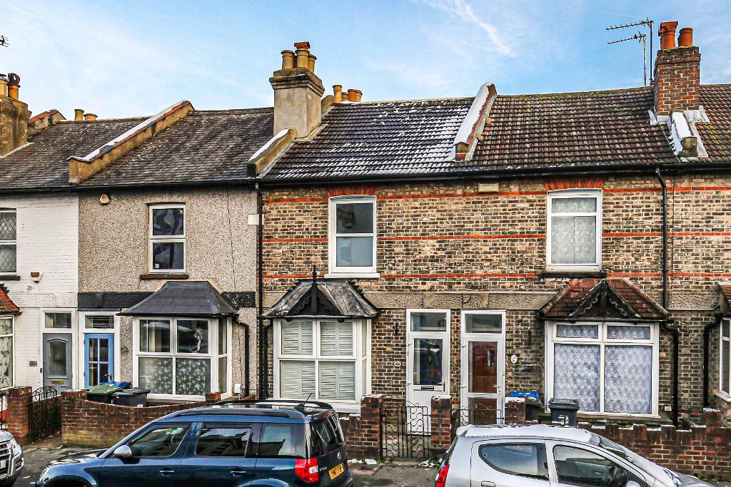 Hannah James Estates | Estate Agents in South Croydon